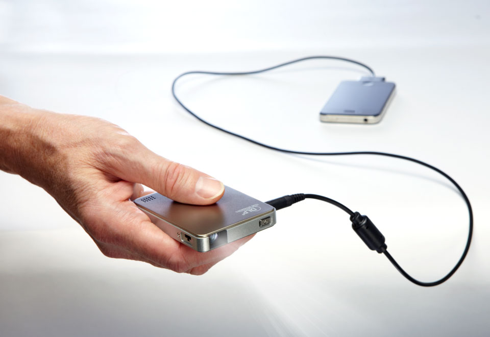 Iphone/ipad Pocket Projector | Camilia